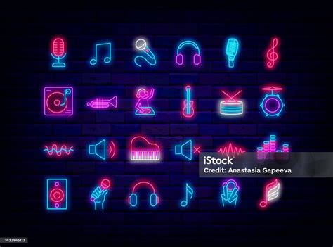 음악 네온 아이콘 컬렉션 드럼 키트 이퀄라이저 및 마이크 노트 헤드폰 및 Dj 콘솔 벡터 일러스트 레이 션 Dj에 대한 스톡