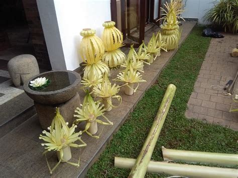 පොල්තෙල් පහන් Polthel Pahan Facebook