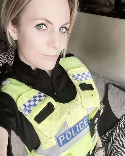 Leanne Carr S Instagram Twitter Facebook On Idcrawl