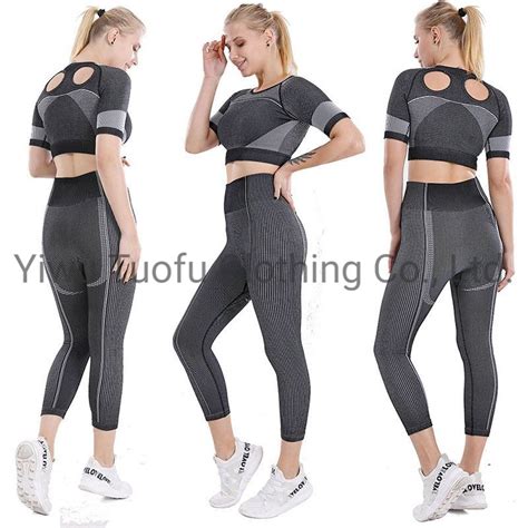 Ladies Seamless Sport Suit Gym Wear Suit Yoga Wear Suit Sportswear