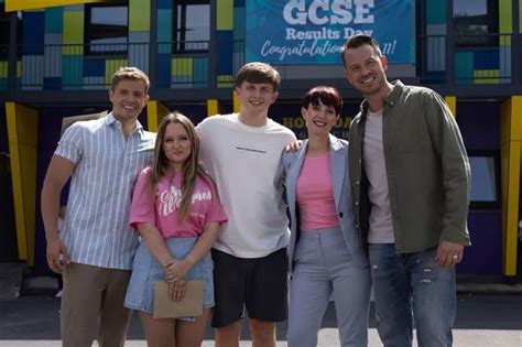 Hollyoaks Owen Warner Addresses Split From Co Star Jemma Donovan In