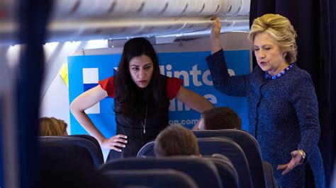 Emails In Anthony Weiner Inquiry Jolt Hillary Clintons Campaign The