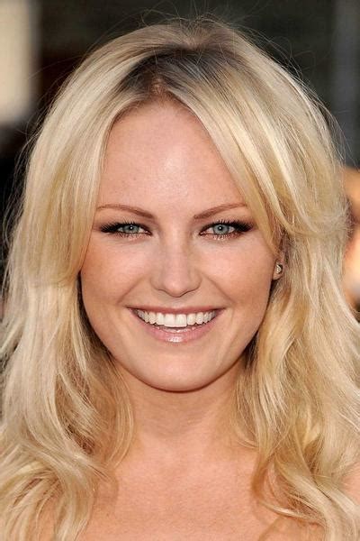 Malin Åkerman About Entertainmentie