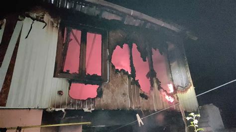 Росіяни накрили вогнем Херсон влучили у житловий будинок