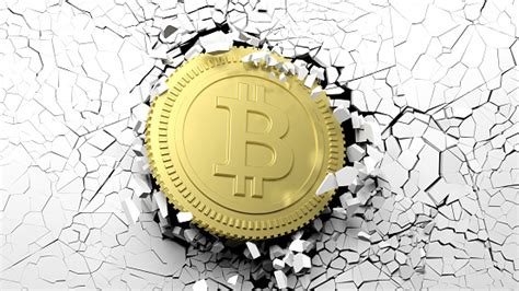 골든 Bitcoin 흰 벽을 강제로 돌파입니다 3d 그림입니다 암호화폐에 대한 스톡 사진 및 기타 이미지 암호화폐 폭발