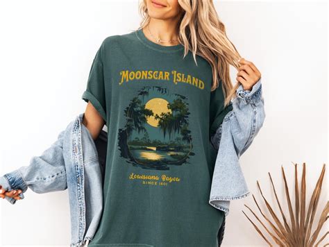 Moonscar Island Tee Retro Cartoon Halloween Oversized T Shirt 90s