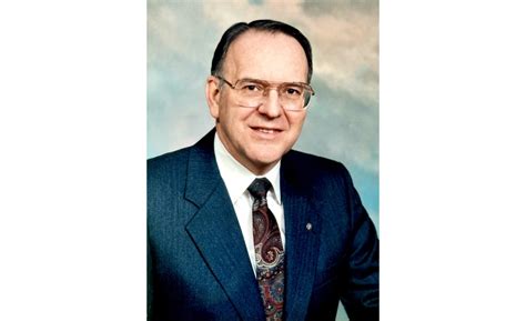 Lincoln Warrell Founder Of Warrell Corp Dies At Age 93 Snack Food