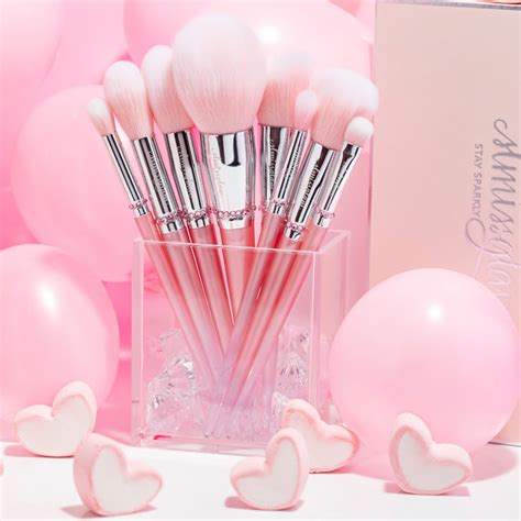 Pink Makeup Brushes Set