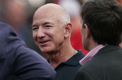 Jeff Bezos Vende Acciones De Amazon Valoradas En 2 Mmdd Lja