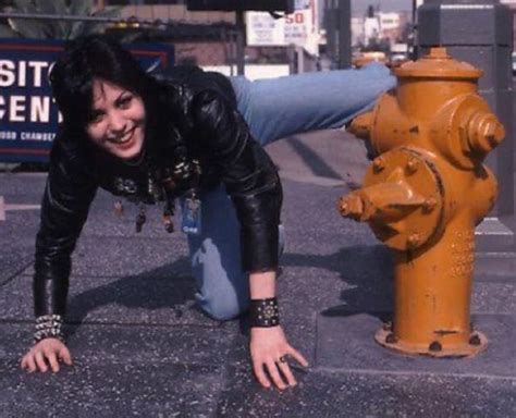 Joan Jett Myconfinedspace