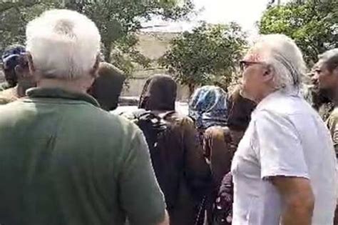 پولیس نے عمر سرفراز چیمہ کی اہلیہ کو حراست میں لے لیا