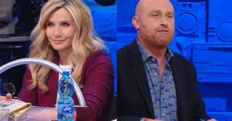 Amici Lorella Cuccarini Si Scaglia Contro Rudy Zerbi Non Dire Cose Che Non Sono Giuste