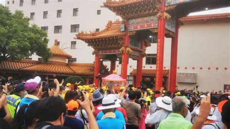 奔鳳山遶境見「尪外遇鐵證」！人妻曝巧合嘆：媽祖的安排 感情茶水間 新奇 Nownews今日新聞