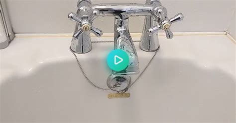 The Overflow Drain In This Hotel Bath Is The Same Size To Fit The Plug