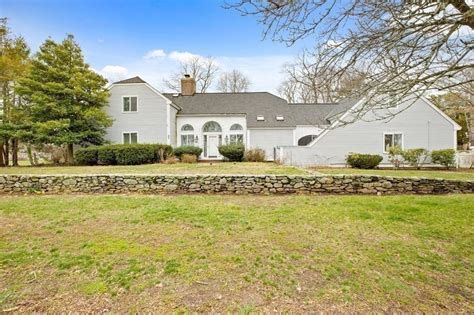 66 Jerusalem Rd Cohasset Ma 02025 Mls 72808593 Redfin