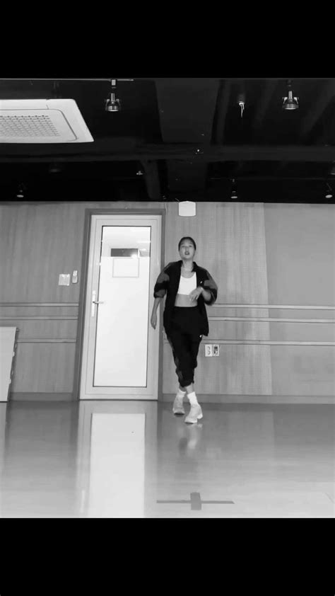 Oh My Girl Community Post 크 역시 옴걸 메댄 폼 미쳤다