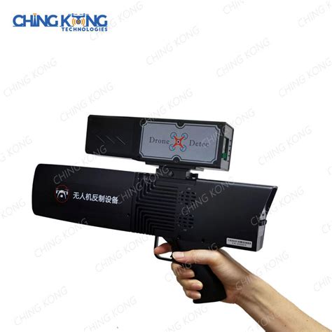 Bulk Buy China Wholesale Mini Portable Detector Anti Drone 1km 2 4g 5 8g Defense Uavs Counter