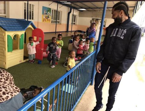Picture Of Nipsey Hussle Visiting A Kindergarten In Eritrea 🇪🇷🇪🇷🇪🇷 R