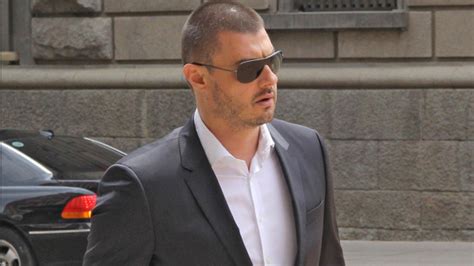 Бареков Глупави хора не трябва да се занимават с политика Новини бг