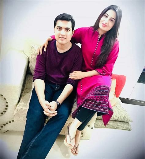 Iqrar Ul Hassan Beautiful Pictures With His Wife Farah Yousaf Showbiz