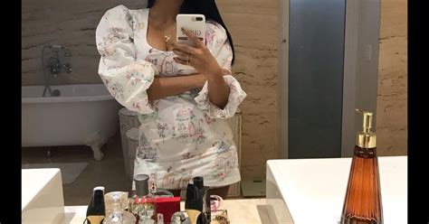 Simaria Da Dupla Com Simone Usou Look Feito De Lençol Purepeople