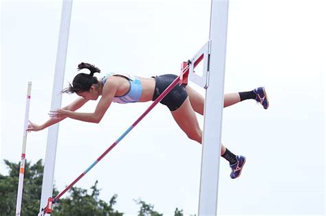 112全大運撐竿跳美少女林瑄倪摘全大運首金 月底續拚田徑公開賽 青年發電機 LINE TODAY