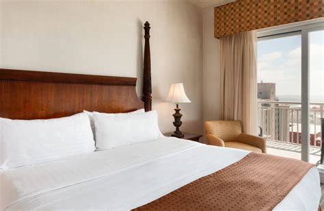 Holiday Inn Suites Ocean City Ocean City Md Resort Reviews