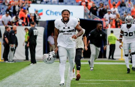 Josh Jacobs Injury Update Will He Return To The Field