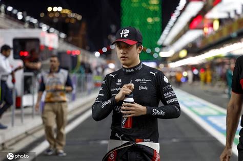 2023年f1沙特大奖赛正赛：周冠宇获得第13 搜狐大视野 搜狐新闻