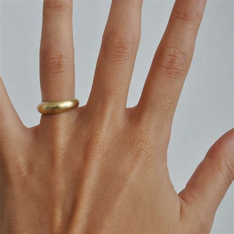 Wedding Ring 18k Gold Wedding Arena
