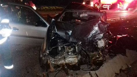 Acidente entre dois carros deixa um morto e dois feridos em Alto Paraná Norte e Noroeste G1