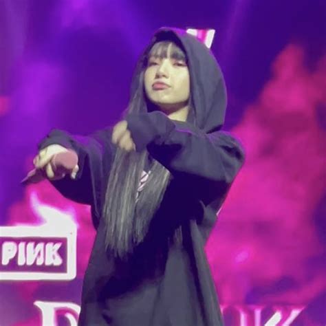 Pin Oleh 𝘩𝘢𝘵𝘢𝘮𝘬𝘺🫧 Di Blackpink Lisa♡ Gadis Korea Lisa Lucu