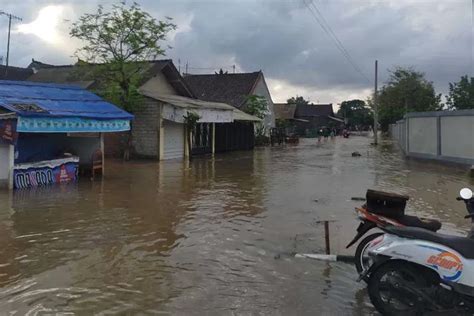 Ratusan Rumah Di Jembrana Terendam Banjir Denpost