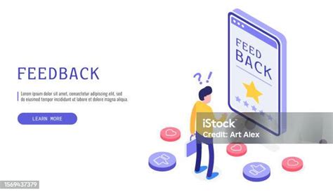 피드백 및 검토 개념 한 남자가 그녀의 스마트폰 화면을 살펴보며 피드백을 제공하려고 시도하고 있다 아이소메트릭 벡터 웹 배너입니다 3차원 형태에 대한 스톡 벡터 아트 및