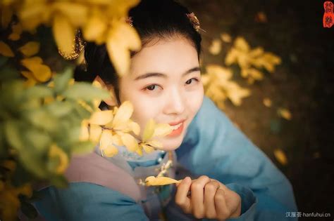 吹风袅袅是什么意思 清风袅袅的意思是什么 清风寥寥是什么意思 第2页 大山谷图库