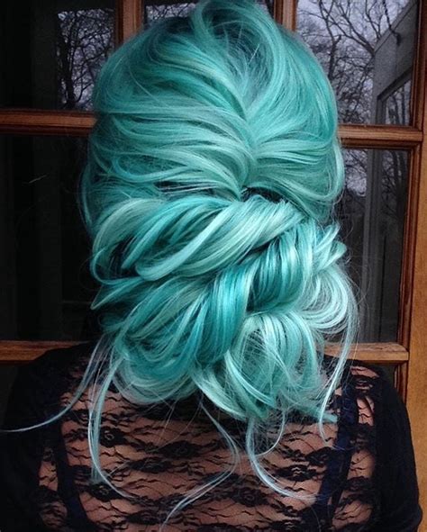 How To Maintain Synthetic Wigs Uniwigs® Official Blog