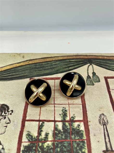 Jewelry Wake Robbin Consign Or Sell Robin
