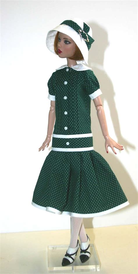 Perfect Pleated Doll Clothes Sewing Pattern For 16 Deja Vu Dolls