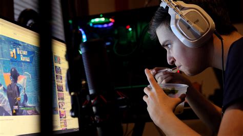 Put These Keywords In Your YouTube Video Title If You Want More Views Mashable