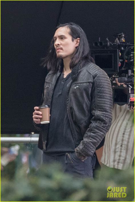 Photo Emily Vancamp Falcon And Winter Soldier Back Filming 22 Photo