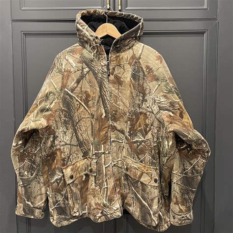 Real Tree Camo Zip Up Jacket Depop