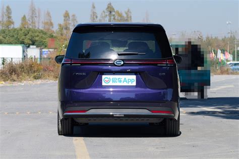 【传祺e8新能源2 0l 150km max正后水平图片 汽车图片大全】 易车