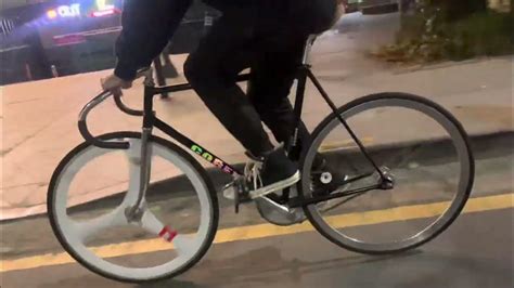 윈드브레이커 조자현 자전거 타보기🤔 Youtube