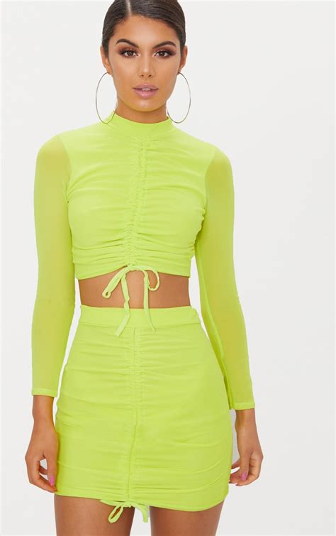 Lime Mesh Ruched Front Long Sleeve Crop Top Prettylittlething