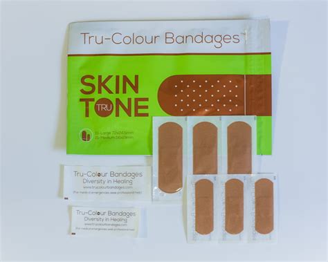 Tru Colour Bandages Skin Tone Flexible Fabric Bandages Green Bag 2