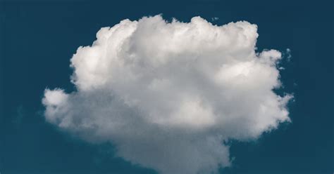 Difference Between The Internet And Cloud Computing In