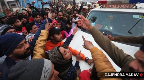 Anjalis Cremation Held Amid Heightened Security — And Anger Against