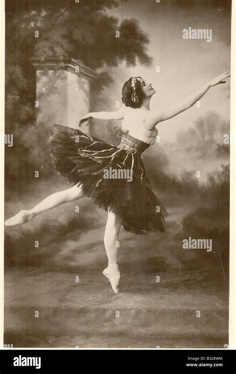 Photograph Of Russian Ballerina Anna Pavlova 1881 1931 Circa 1910 Stock