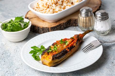 전통 맛있는 터키 음식 가지 음식 터키어 이름 이맘 바일디 가지 채소에 대한 스톡 사진 및 기타 이미지 가지 채소 식사