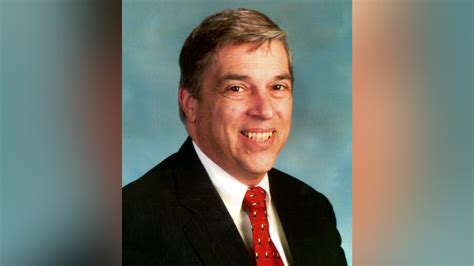 Robert Hanssen Notorious Spy Dies In Prison Nbc Connecticut